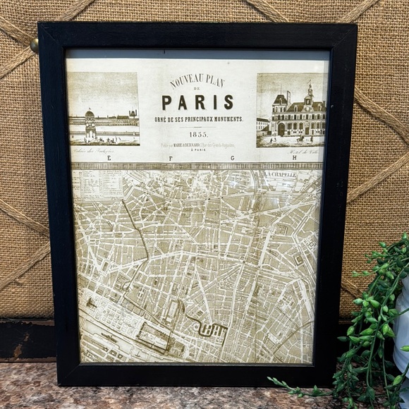 Accents | Paris Map Picture | Poshmark